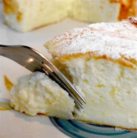 4 яйца с кисело мляко без грам брашно и е 4 пъти по вкусен от всеки сладкиш който сте яли