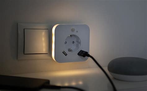 Smrter Led Nachtlicht Mit Bewegungsmelder Und Steckdose 2x Usb 24a