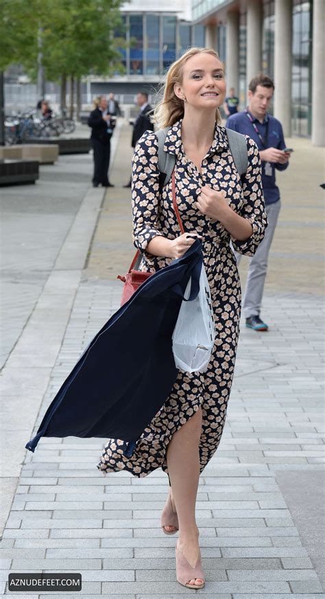 Joanna Vanderham Feet Aznudefeet