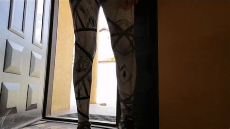 Unaware Giantess Girlfriend Goddess Natalie Clips4sale