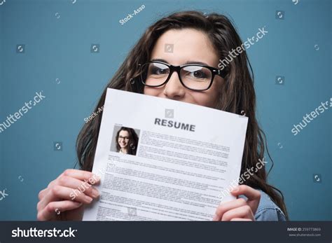 Girl resume 2 457 รายการ ภาพถายสตอก ภาพและการถายภาพ Shutterstock