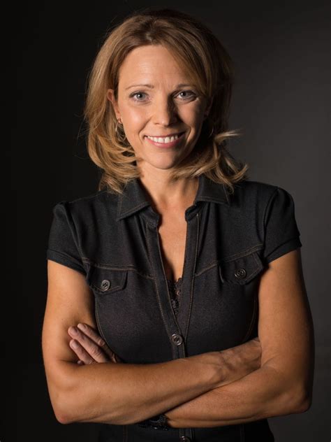 Anna Bromee Actor Voice Over Artist Singer Presenter Comedian