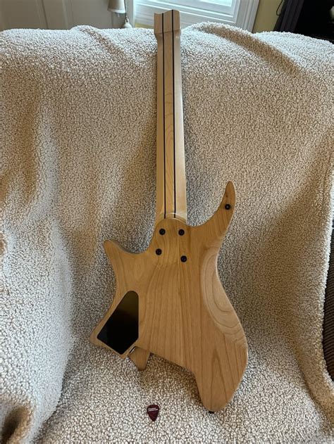 Combine Guitars Multiscale 8 String Headless Guitar Kit Challenging