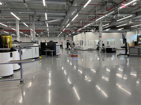 autonomous cobot automation increases production 3d printer output for