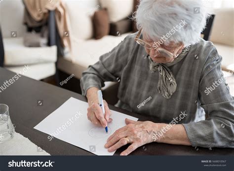 884 Dementia Test Images Stock Photos Vectors Shutterstock