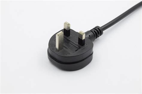 沙特电源线 低烟无卤电缆 电动汽车电缆 充电桩 充电枪 橡胶 硅胶 Pvc插头电源线厂家 东莞市蓝跃电子科技有限公司