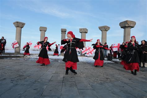 თეთრიწყაროს თეთრიწყაროს მუნიციპალიტეტში დიდგორის ველზე ადგილობრივებმა ლეგენდარულ იაპონელ