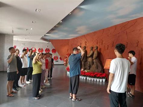 传承红色星火赓续革命精神 鹰潭市余江区锦江小学组织全体党员进行武汉红色之旅活动 要闻 经济晚报网