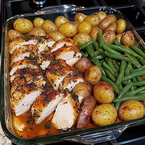 One Pan Garlic Herb Chicken With Potatoes And Green Beans Best Recipes