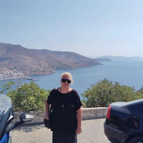 Ελένη Ελευθεράκου Eleftherakou • Threads Say More