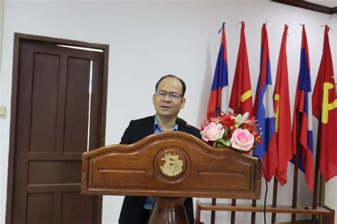 ຄະນະຮັບຜິດຊອບການຄົ້ນຄວ້າແນວຄິດ ໄກສອນ ພົມວິຫານ ເປີດກອງປະຊຸມສຳມະນາ ຫົວຂໍ້ ຊີວິດ ແລະພາລະກິດປະຕິວັດ