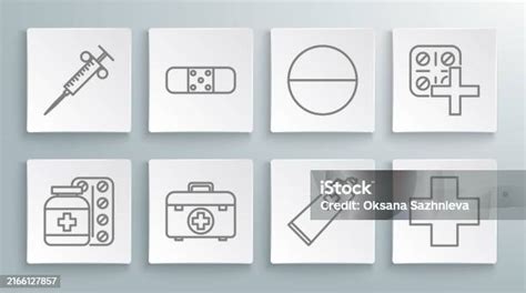 세트 라인 약 병 및 알약 붕대 석고 응급 처치 키트 연고 크림 튜브 약 크로스 병원 의료 또는 정제 알약 물집 팩 및 주사기 아이콘 벡터 0명에 대한 스톡 벡터 아트 및