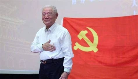 收到习主席的信后83岁的牛犇哽咽了他说