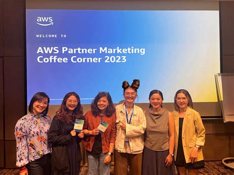 ngân anh lê on linkedin aws partner marketing kickoff2023