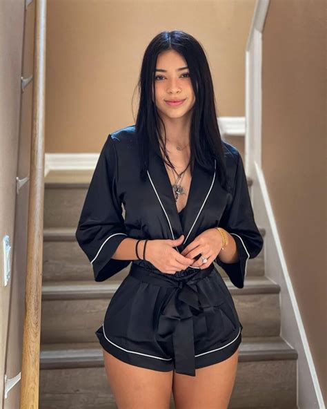 Aishah Sofey The Rising Star In The World Of Social Media And Entertainment