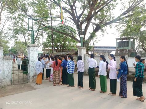 ဗန်းမောက်မြို့၌ ၂၀၂၁ ၂၀၂၂ ပညာသင်နှစ် တက္ကသိုလ်ဝင်တန်းစာမေးပွဲ