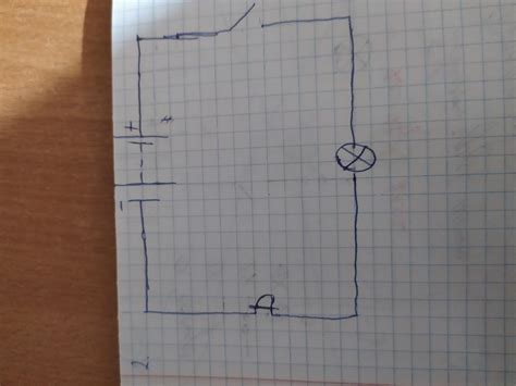 2 Накресліть схему електричного кола зображеного на рис 2 стрілками покажіть напрямок струму в