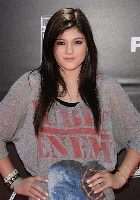 Ne Am Obisnuit Cu Statutul Ei De Sex Simbol Dar In Urma Cu 4 Ani Avea Un Cu Totul Alt Chip Cum