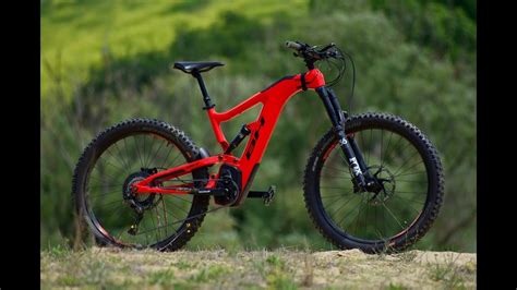 VIDEO TEST - Bh Atom X Carbon: 720Wh e non solo... - YouTube