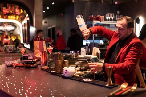 A Look Inside Sexy New Downtown Restaurant Experience Zuzu