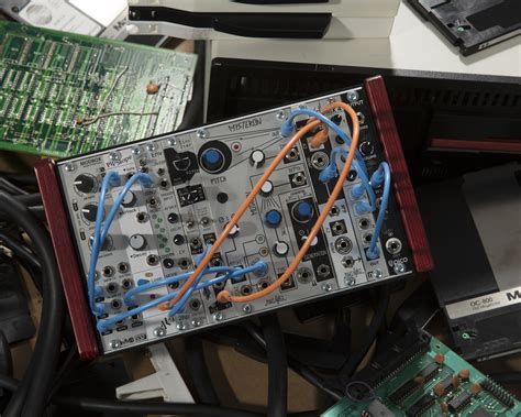 Glitch Series Perfect Circuit