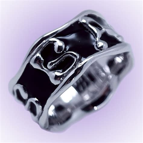 뺏 주얼리 힙한 블랙 이니셜 각인 제작 반지 커플링 선물 위시버킷