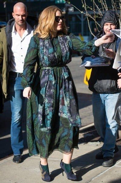 20 Best Adele Outfits Every Plus Size Woman Should Follow