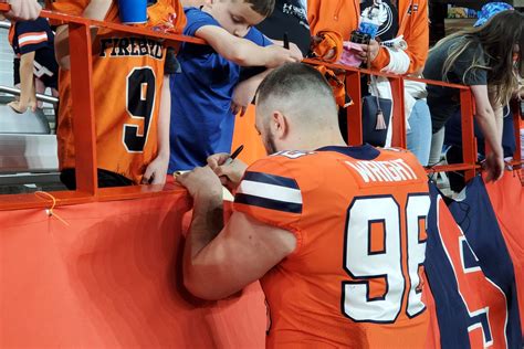 Get To Know Your Syracuse Orange Man 96 Dl Fb Elijah Wright Troy Nunes Is An Absolute Magician