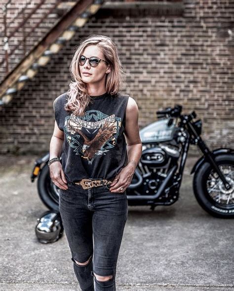 Pin By Bruce Pajak On Sportys Biker Chic Biker Girl Motorcycle Girl