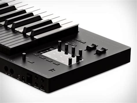 All The Feels The Osmose Digital Piano Reads Your Gestures Stupiddope