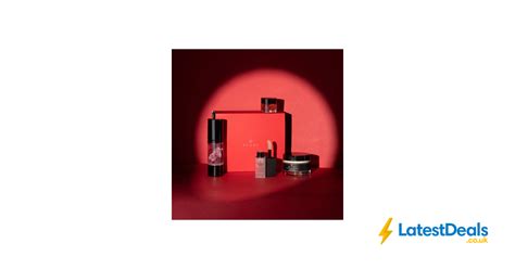 Self Care T Set Plus A Free 10ml Illuminating Day Cream Worth £32 £