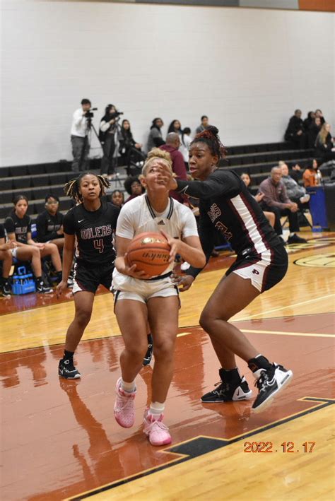 Adyson James Prep Girls Hoops