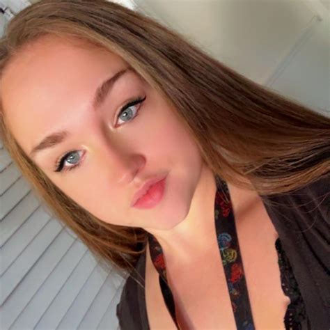 Zoey Parker