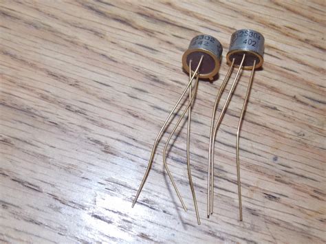 2s302 Silicon Pnp Transistor Texas Instruments To 5 With Long Go Mullard Magic