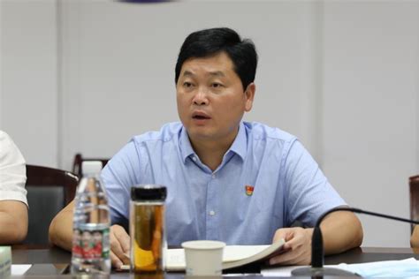 杨智勇：乘势而上 统筹抓好疫情防控和经济发展工作