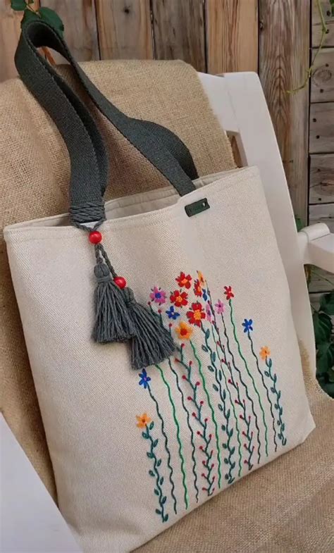 مدل کیف پارچه ای سنتی شیک و جذا برای خانم های خاص و متفاوت