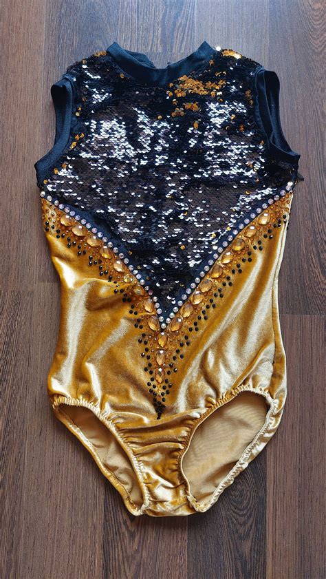 Трико за художествена гимнастика гр София Враждебна • Olx Bg