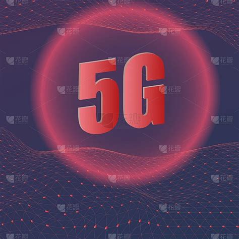 商人手用图表显示上升的股票标志。利率金融和抵押利率的概念。双重曝光图像。素材 花瓣网