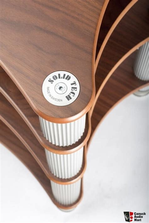 Solid Tech Radius Solo 4 Wanted Us Audio Mart