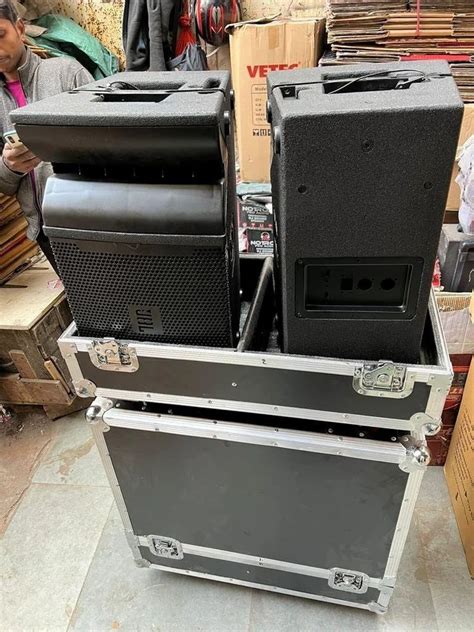 2 0 Black JBL VRX932LA 1 Line Array Loudspeaker System At 27000 Pair In New Delhi