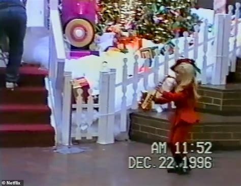 Tv Host Apologizes To Jonbenét Ramseys Father For Heinous Mock Trial