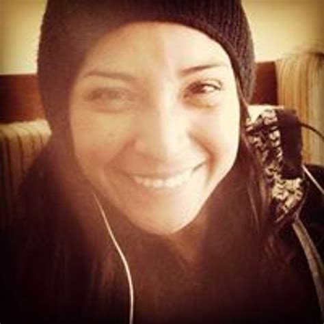 Stream Susan Yauri Music Listen To Songs Albums Playlists For Free