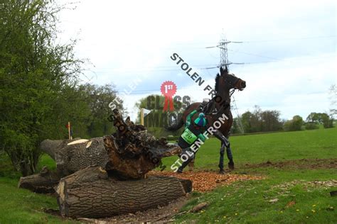 B15 9120 2025 1st Class Images