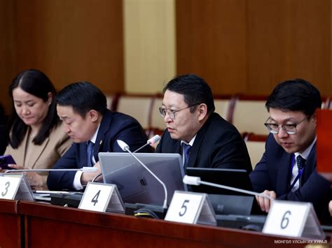 Үндэсний баялгийн сангийн тухай хуулийн төслийг анхны хэлэлцүүлэгт бэлтгүүлэхээр шилжүүлэв