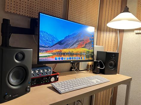 마곡나루에 위치한 셀프녹음 스튜디오 녹음실입니다 크몽