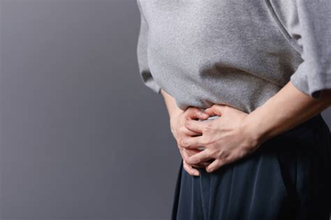 Early Warning Signs Of Ovarian Cancer Every Woman Should Know