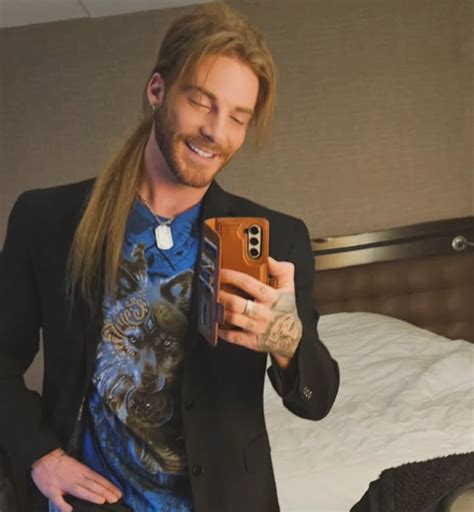 Razveo Se Aleksandar Josifovski Pevač Se Oglasio To Su Teške Odluke