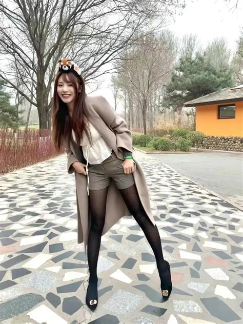 优优集美 美图 美女小姐姐 0240413