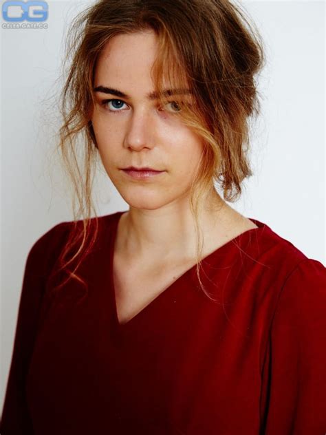 Llewellyn Reichman Nude Pictures Onlyfans Leaks Playboy Photos Sex Scene Uncensored