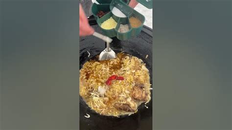 下雪了，坐炕头吃酸菜炖排骨真得劲啊 东北农村 美食 生活 Youtube